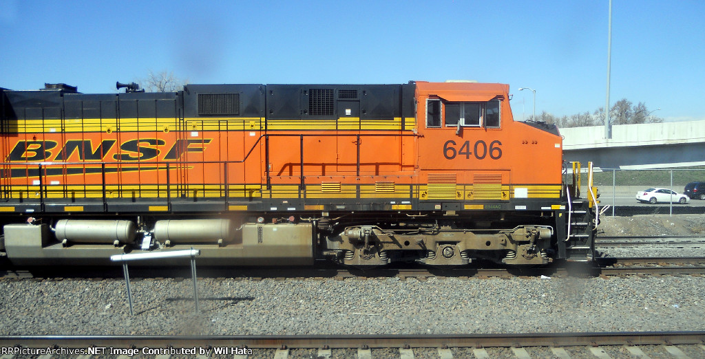 BNSF ES44AC 6406